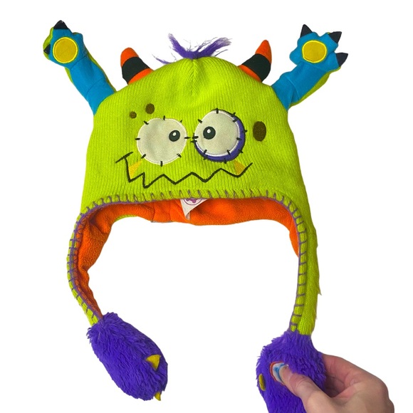 Flipeez | Accessories | Flipeez Peekaboo Playful Monster Action Hat ...